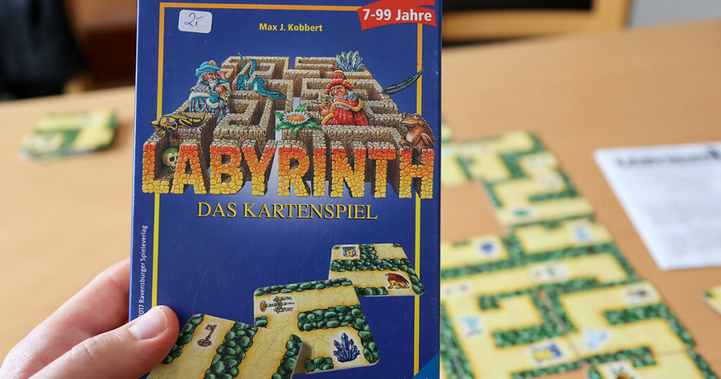 Test: Labyrinth Kartenspiel | So gut wie das Original?